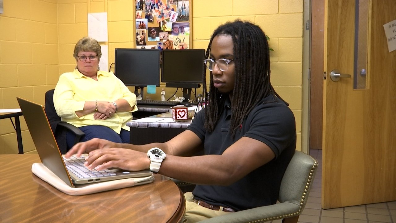 18-year-old Jonathan Walker Receives a $4 million Engineering Sponsorship